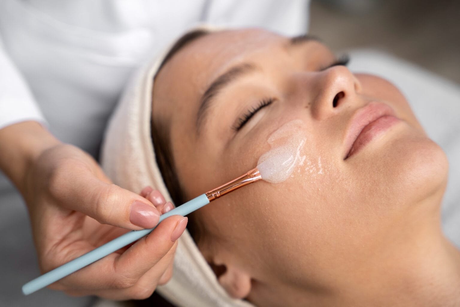 Peeling de Enzimas. Quais os benefícios? - Derma Line